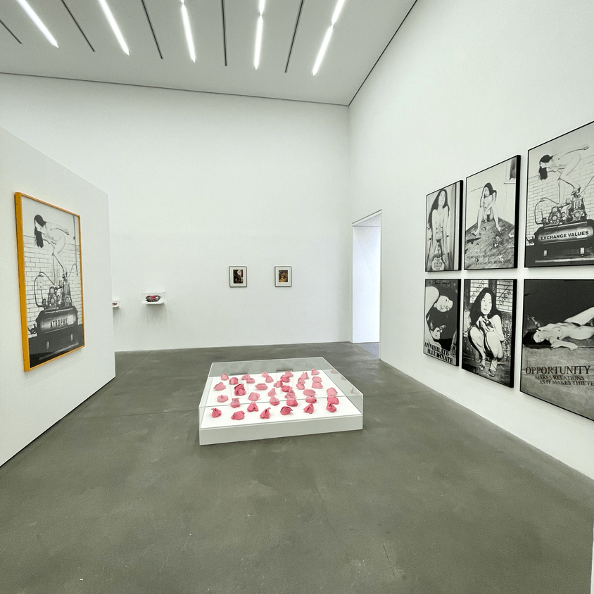 Linder and Hannah Wilke @ Alison Jacques Gallery : Ricardo Pimentel